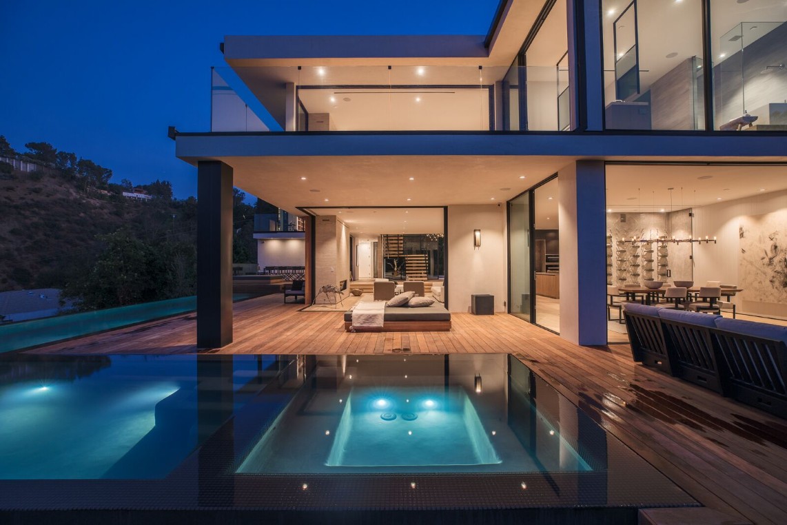 Infinity House - Jae Omar